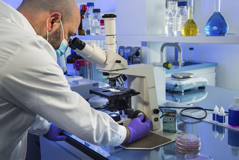 Biomolecular analysis - Laboratorio Marino